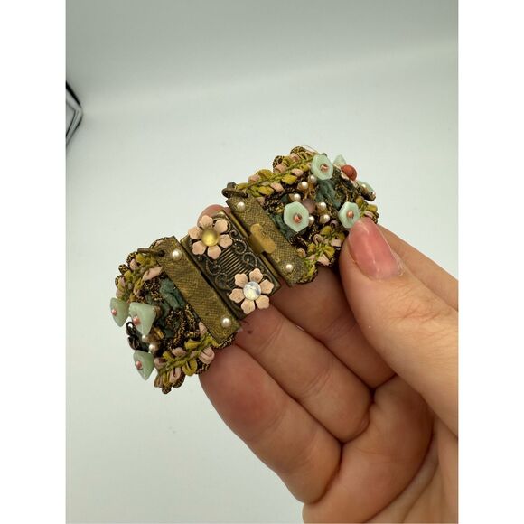 Michal Negrin | Jewelry | Vintage Michal Negrin Lace Flower Whimsy ...
